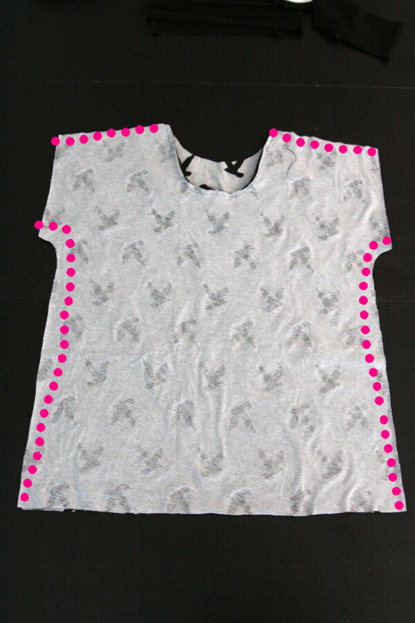 free pattern for easy women's t-shirt (tee) sewing tutorial