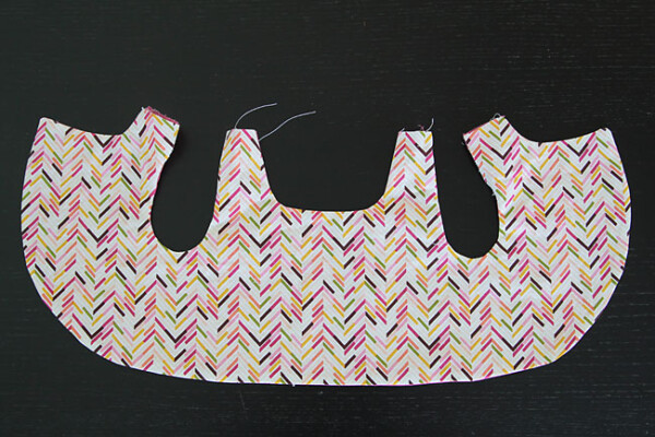 free pattern for easy to sew teddy bear clothes (build-a-bear) - It's ...