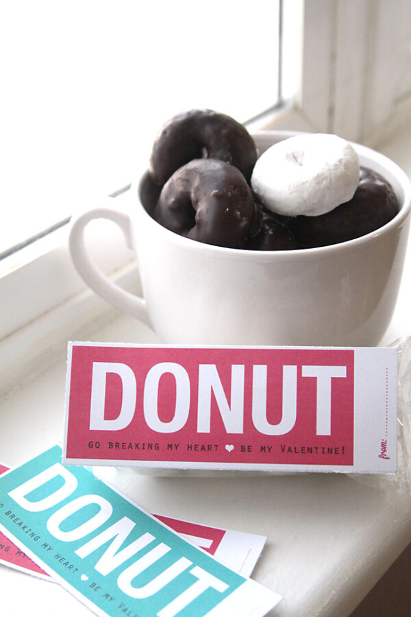 donuts Valentine's Day card - free printable - It's Always Autumn