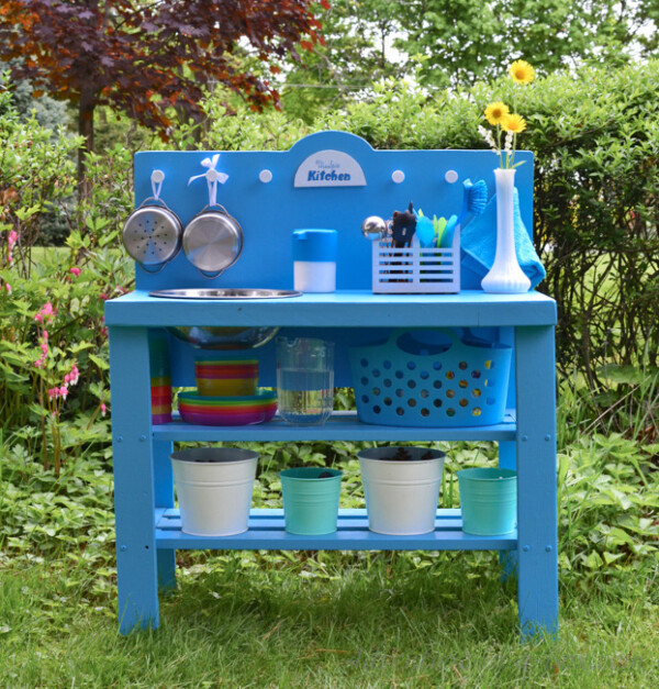 20 coolest DIY play kitchen tutorials - It's Always Autumn