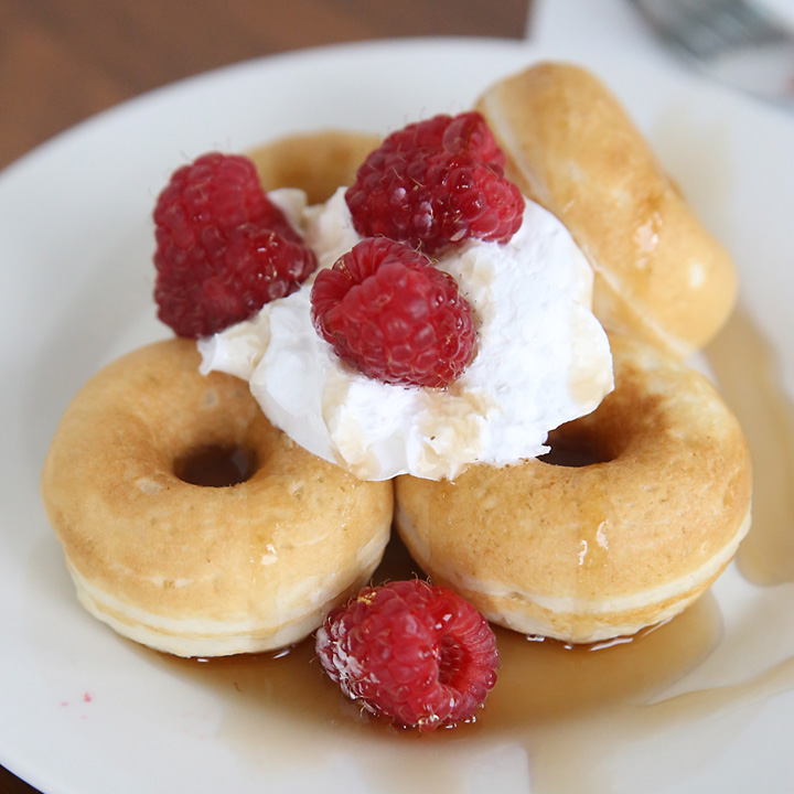 mini pancake donuts {fun breakfast idea} - It's Always Autumn
