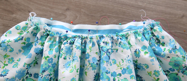 the "hello spring" girls' dress | free pattern in size 4/5 - It's ...