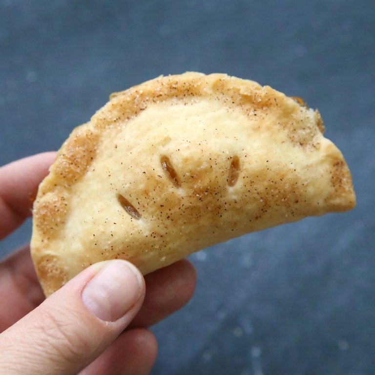 Super Easy Apple Pie Bites - It's Always Autumn