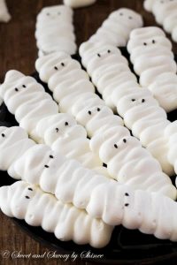 31 Easy + Spooky Halloween Cookies - It's Always Autumn