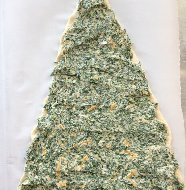 Christmas Tree Spinach Dip Breadsticks - It's Always Autumn