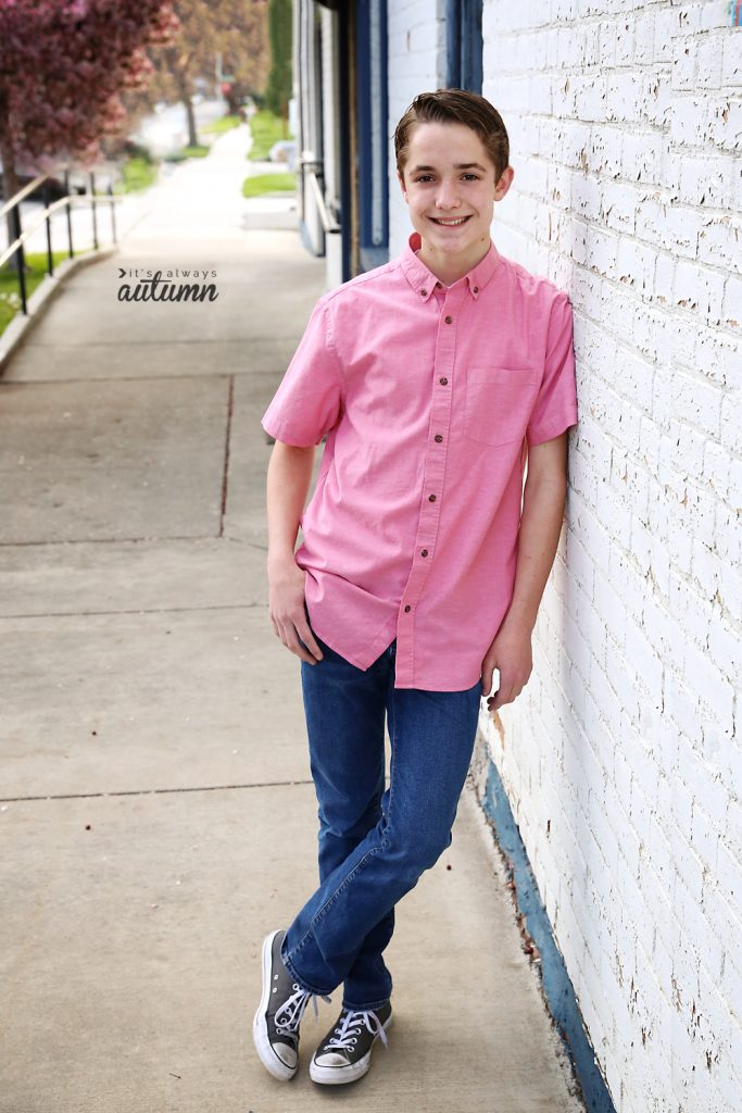 10 easy photo poses for boys to help you take great pictures - It's ...