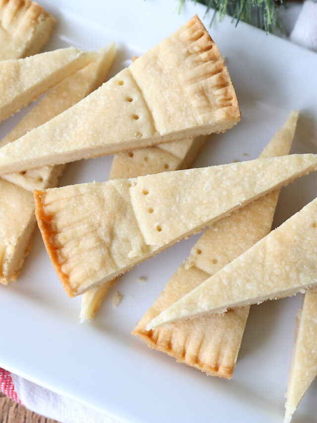 The BEST Easy Shortbread Recipe Story - It's Always Autumn