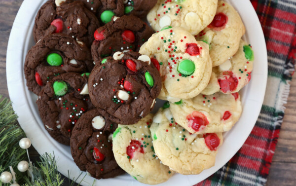 Cake Mix Christmas Cookies {chocolate or vanilla!} - It's Always Autumn