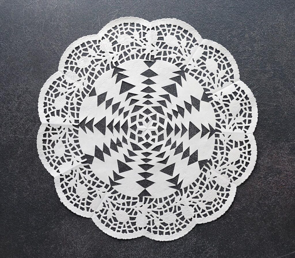 Paper Doily Snowflakes {fun Christmas craft} - It's Always Autumn