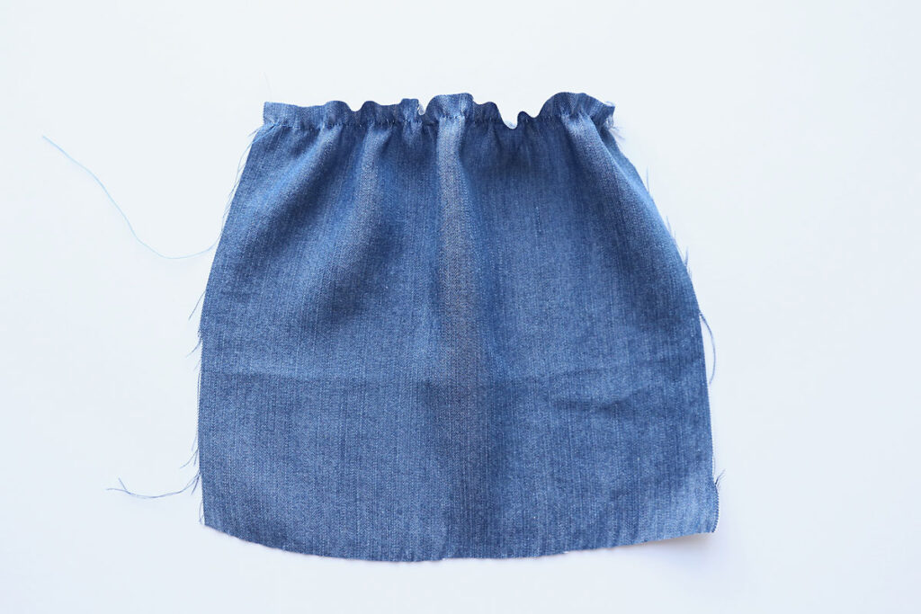 How to Smock Fabric with Elastic Thread - {It's Always Autumn}