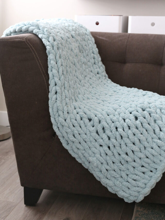 Chunky Hand Knit Blanket For Beginners Story - It's Always Autumn