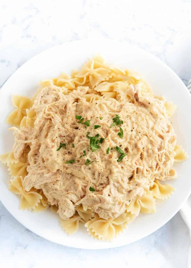 35 Easy Dinner Recipes [Under 10 Ingredients] - It's Always Autumn