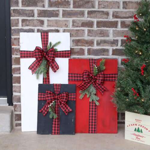 Wood Presents Porch Decor - It's Always Autumn