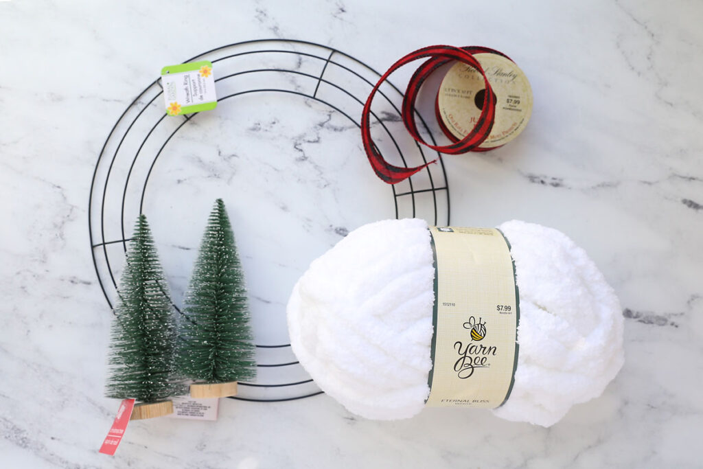 DIY Yarn + Ribbon Wreath - It's Always Autumn