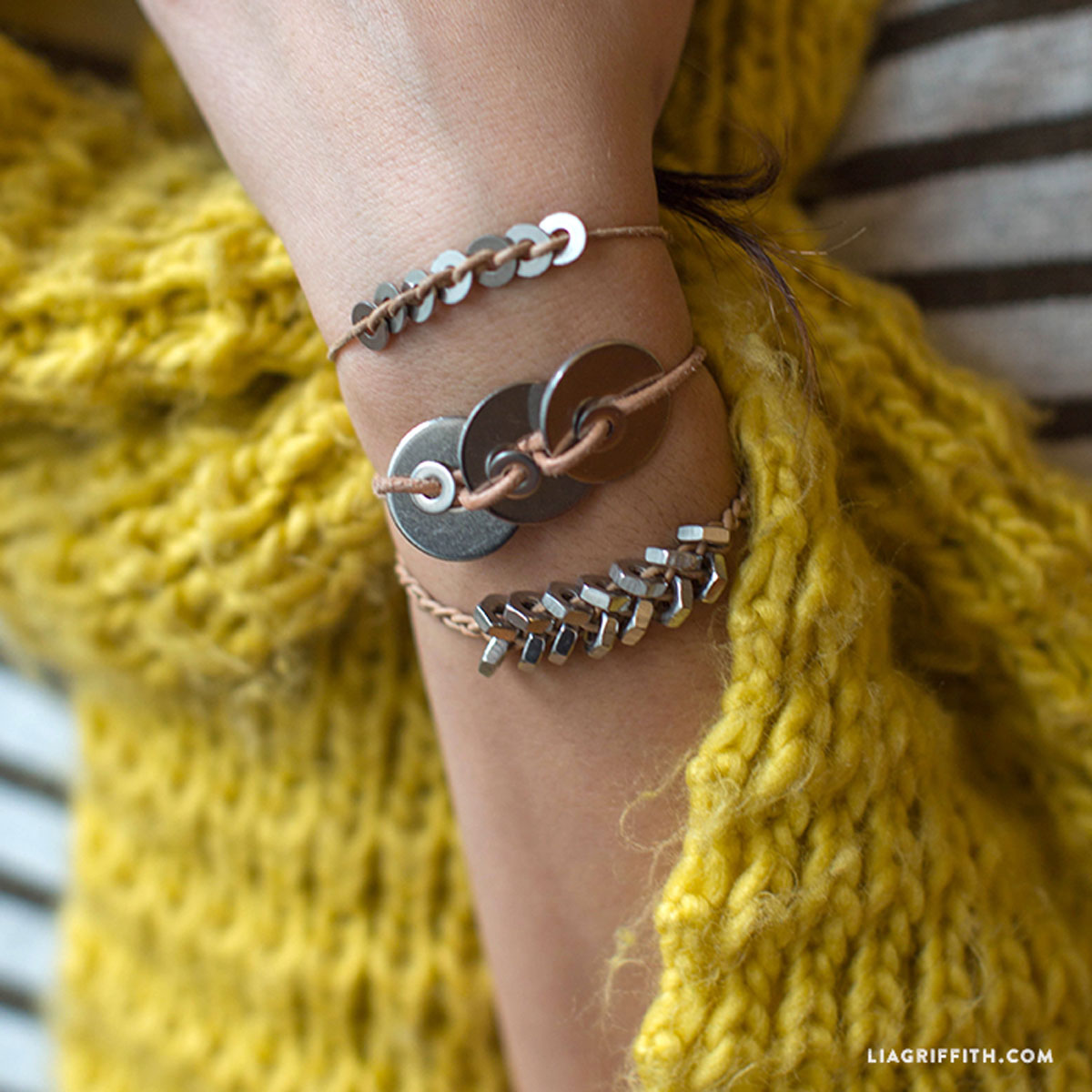 How to Make a Bracelet (21 Tutorials) - It's Always Autumn
