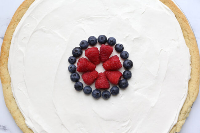 Easiest Fruit Pizza Recipe - It's Always Autumn