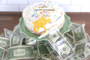 How to Make a Hidden Money Cake - It's Always Autumn