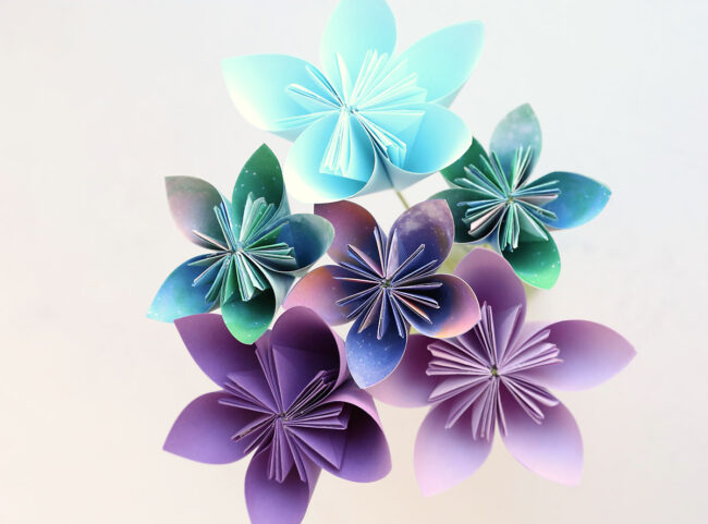 Easy Origami Flowers Tutorial - It's Always Autumn