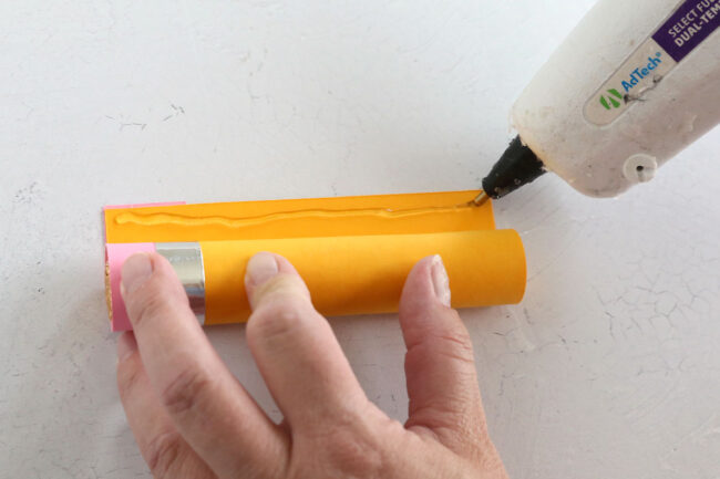 Rolo Pencil Back to School Craft - It's Always Autumn