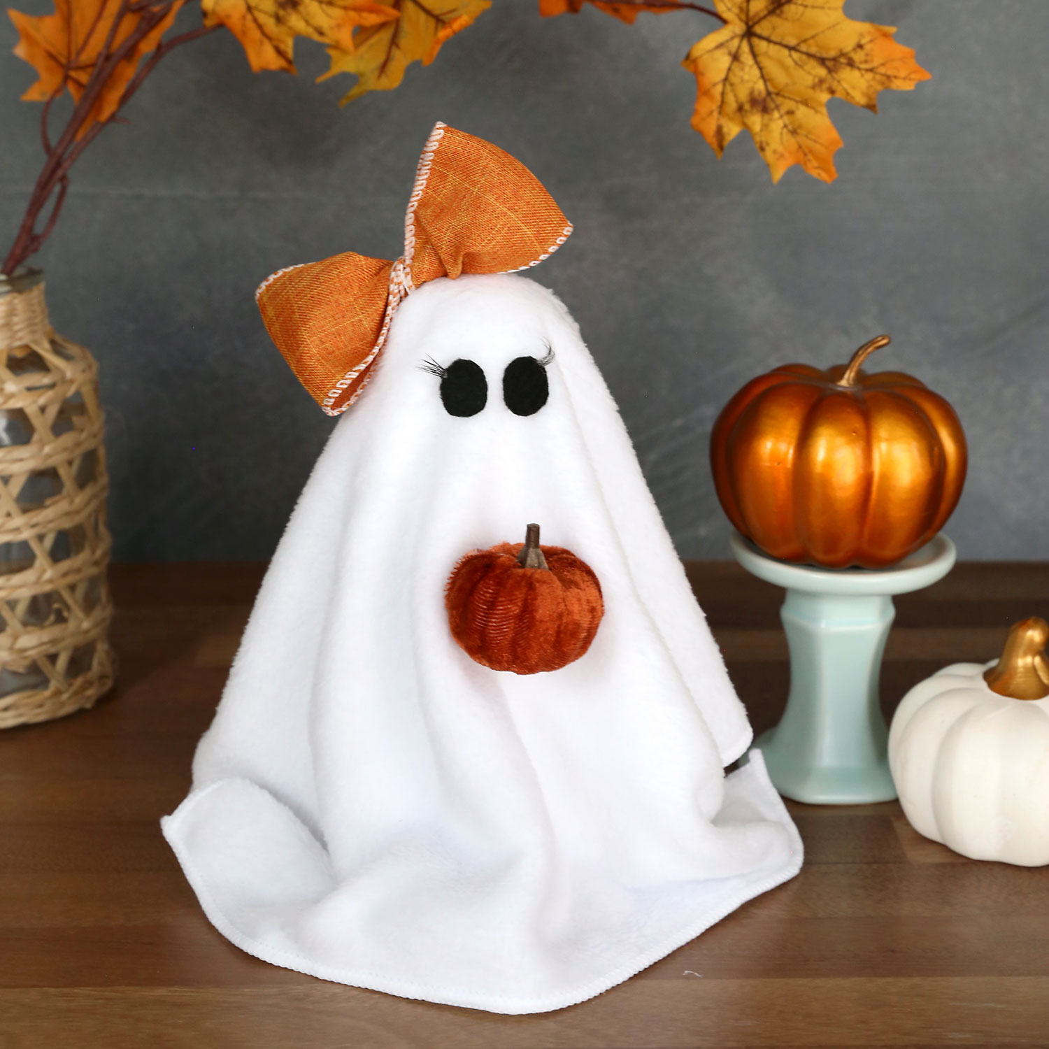 Friendly Ghost Craft (Dollar Tree) - It's Always Autumn