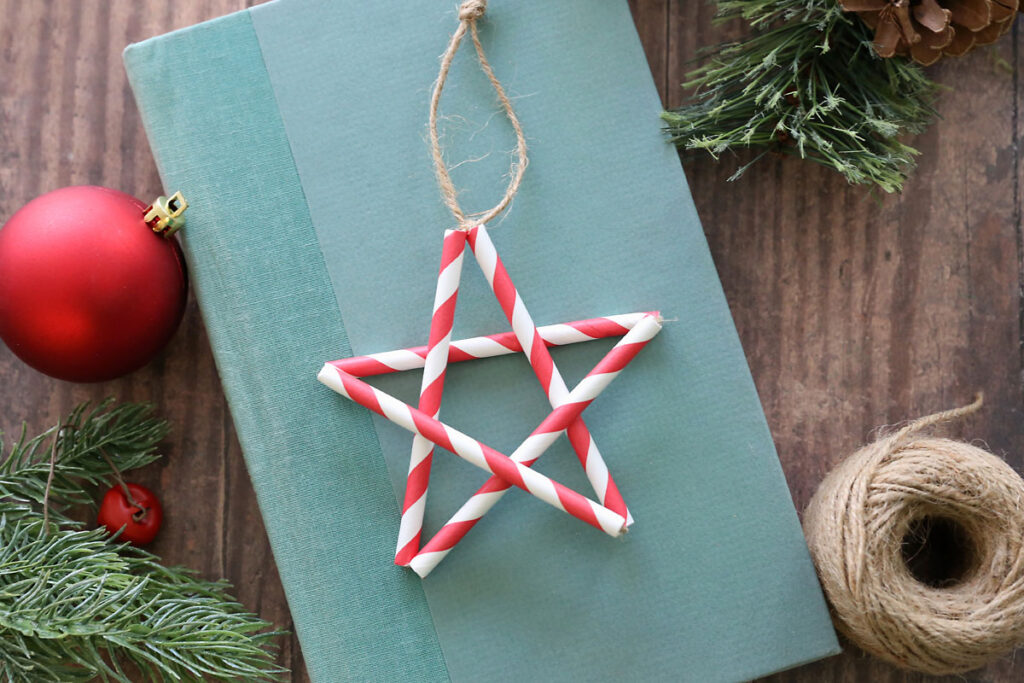 Paper Straw Star Ornaments - It's Always Autumn