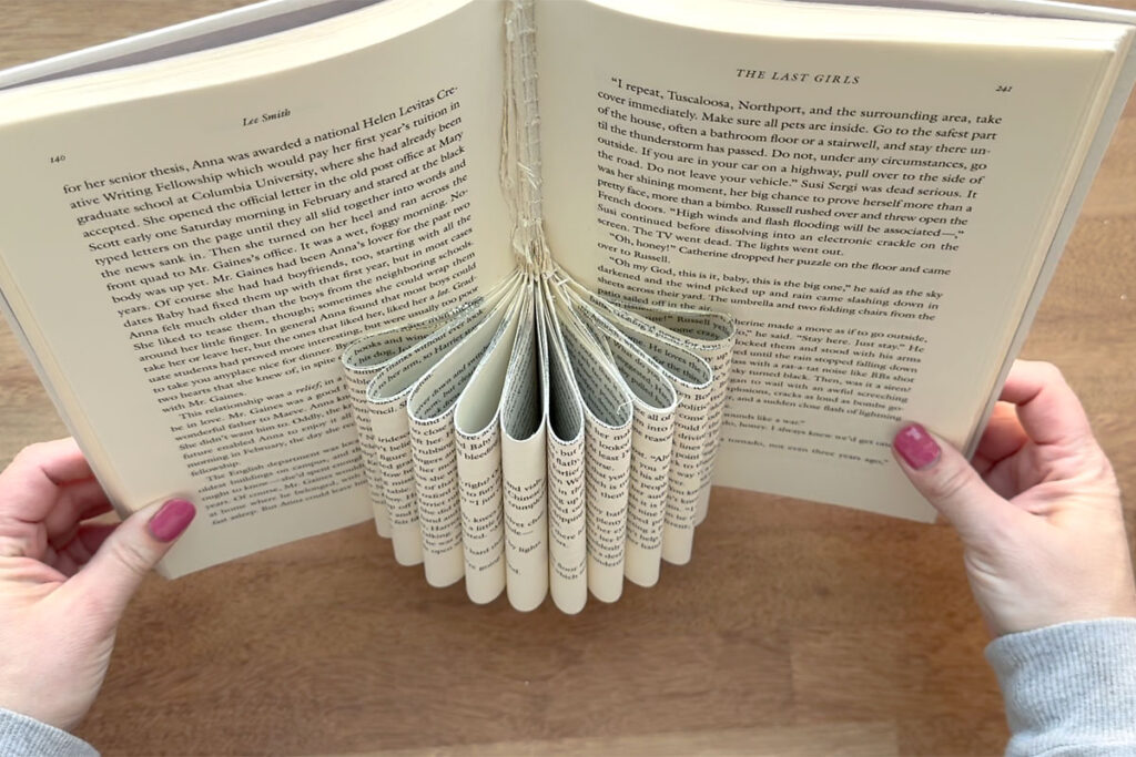 DIY Folded Book Vase - It's Always Autumn