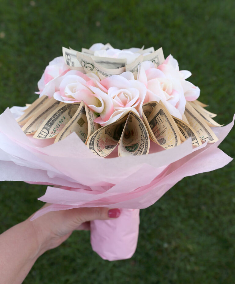 DIY Money and Flowers Bouquet - It's Always Autumn