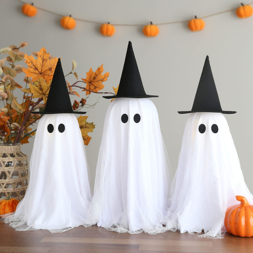 DIY Ghosts Centerpiece {Pottery Barn Dupe} - It's Always Autumn